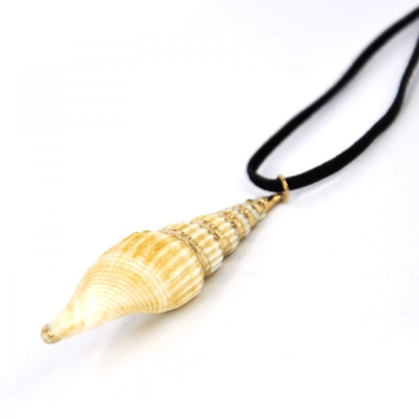 Long Sea Shell Pendant Necklace on Luulla