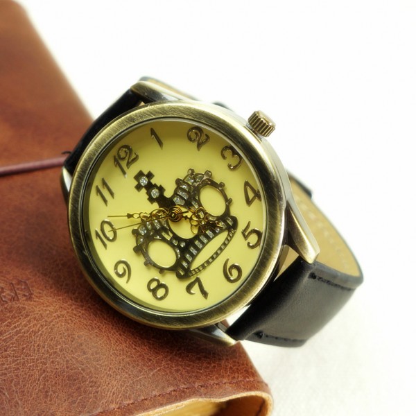 Vintage Crown Watch on Luulla